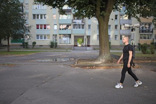 Daniel Kotowski - W | Artinfo.pl - portal rynku sztuki